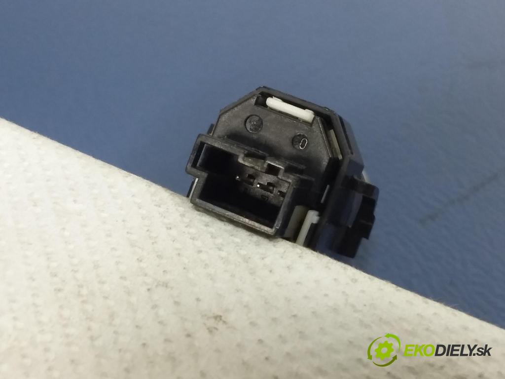 Mercedes S-klasa 2014 Přepínač A2228203097 | EkoDily.cz