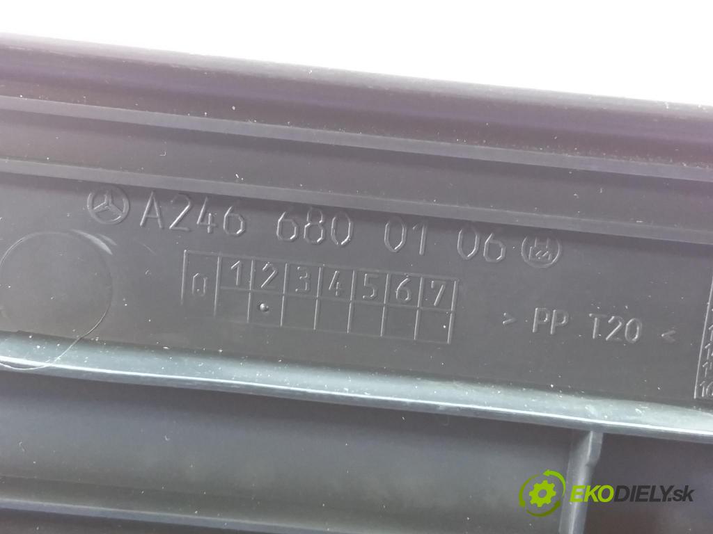 Mercedes B-klasa 2011 Pokrýt Plast: Interiéry A2466800106 | EkoDily.cz Mercedes B-klasa 2011 Pokrýt Plast: Interiéry A2466800106 | EkoDily.cz