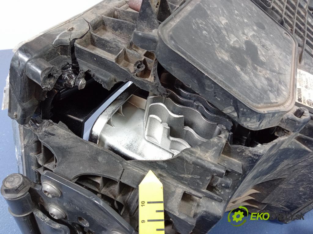 Scania S 0 světlo v pravo: 2674391 | EkoDily.cz