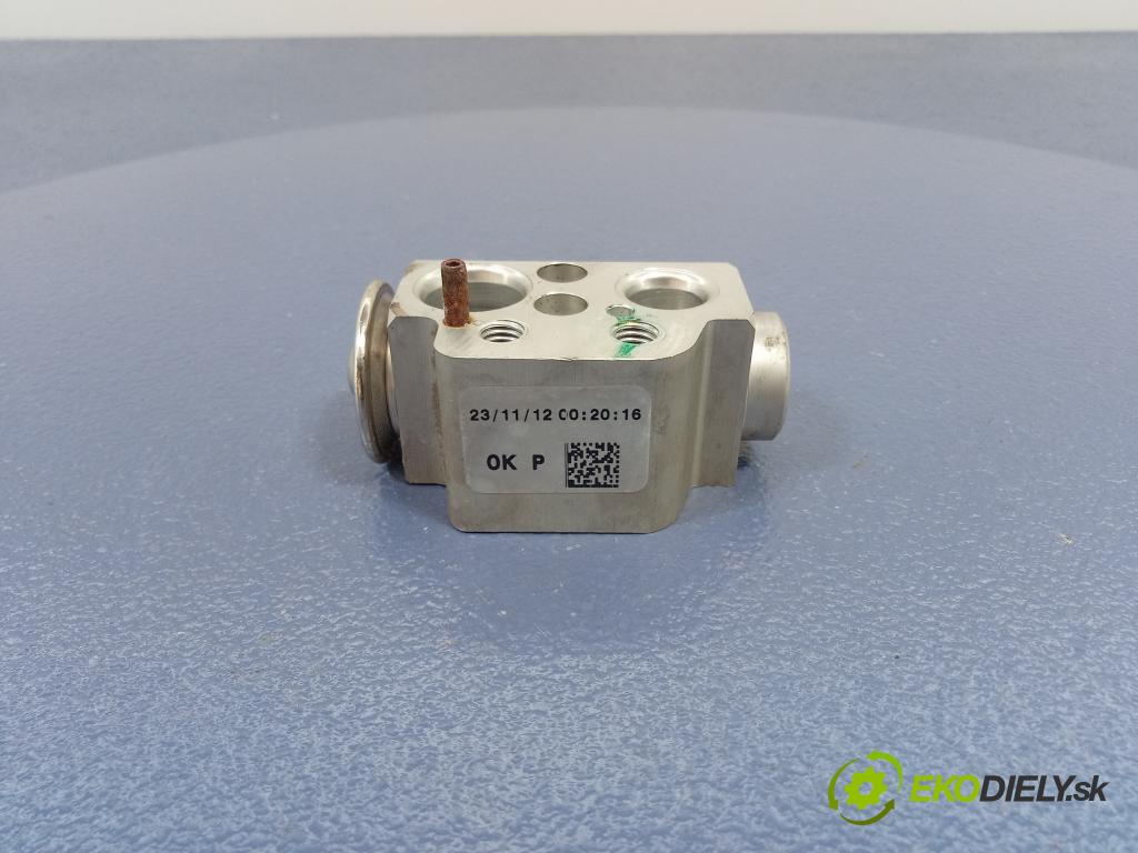 Porsche Cayenne 2013 Ventil: Ohřívače 7P0820679A | EkoDily.cz