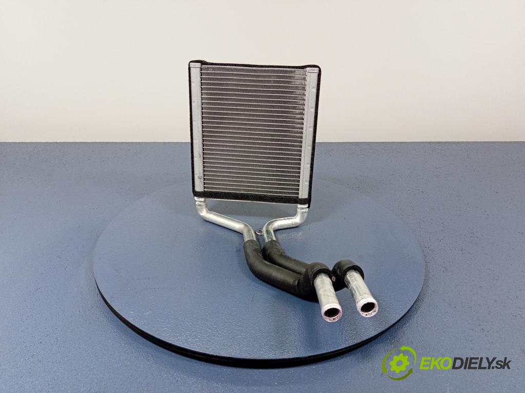 Kia Ceed 2022 radiátor 01 | EkoDily.cz