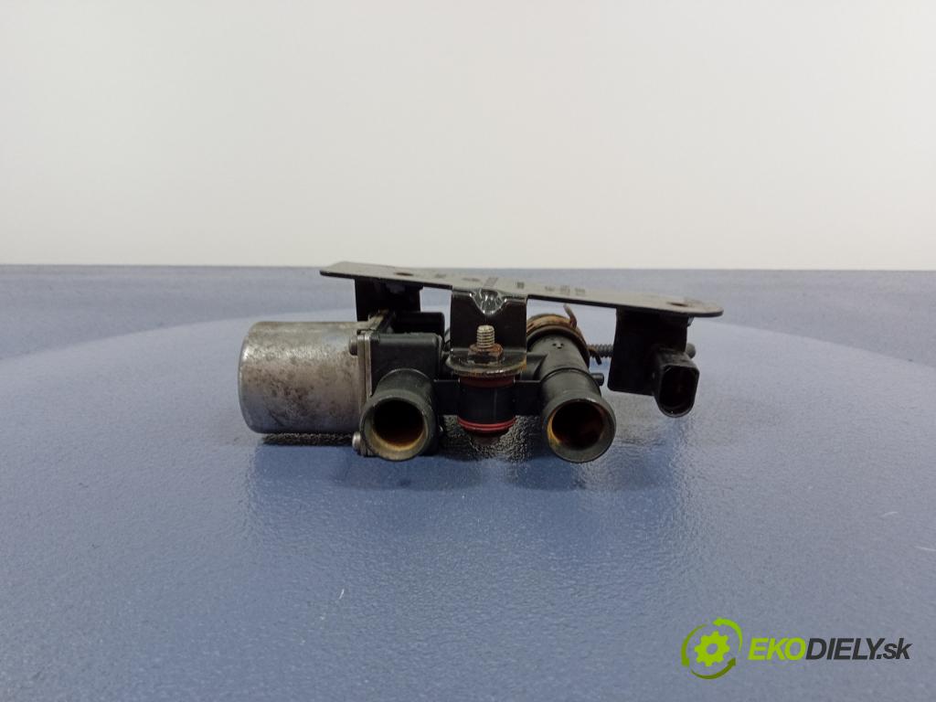 Vw Phaeton 2007 Ventil: Ohrievač: 8E0820036 | EkoDiely.sk