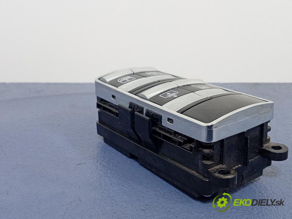 Mercedes S-klasa 2007 Přepínač Sklenka: A2218214551 | EkoDily.cz