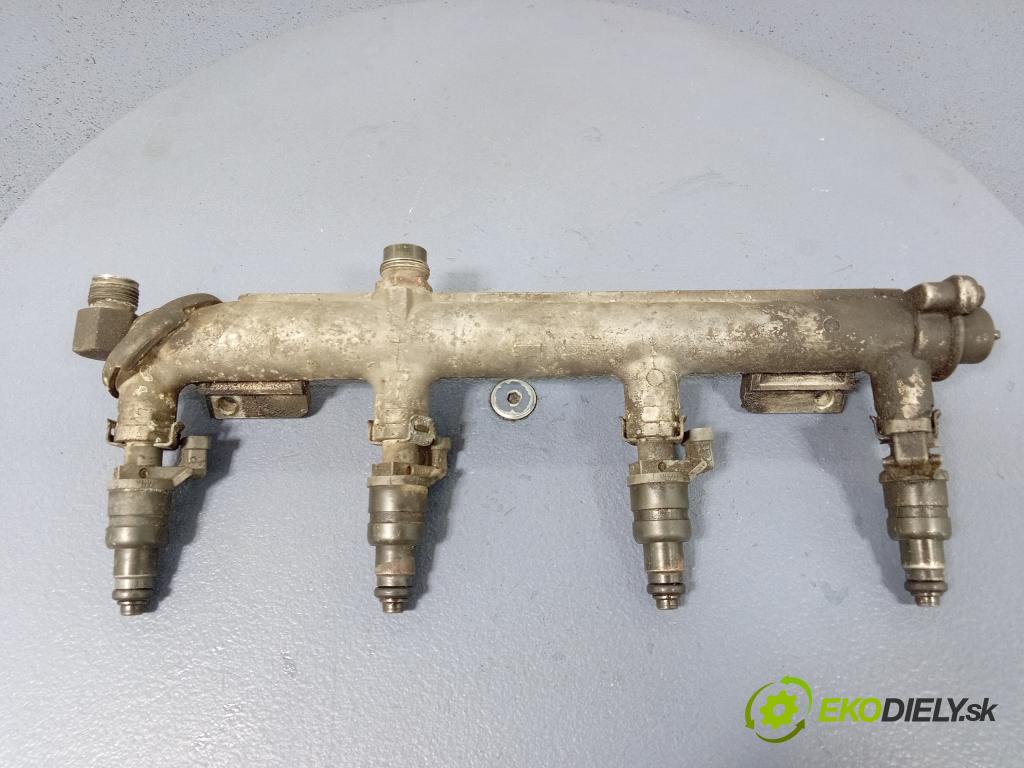 Opel Zafira 2001 lišta Zásobování 12565474 | EkoDily.cz