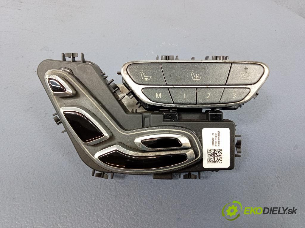 Mercedes S-klasa 2019 Prepínač: Foto: A2229051251 | EkoDiely.sk