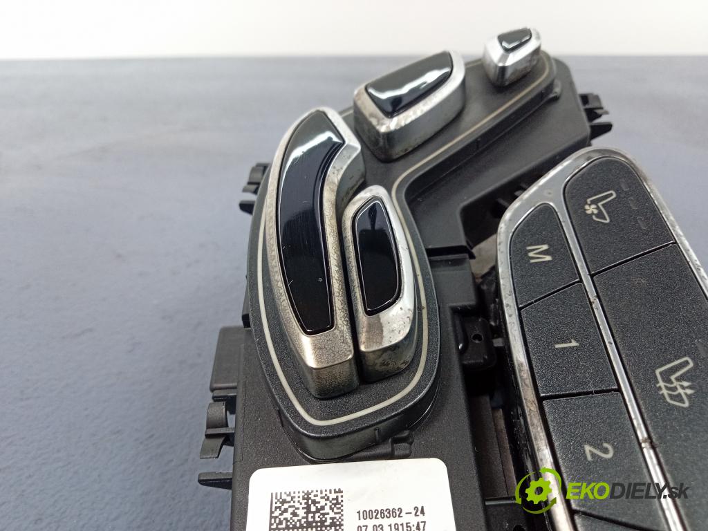 Mercedes S-klasa 2019 Prepínač: Foto: A2229051251 | EkoDiely.sk