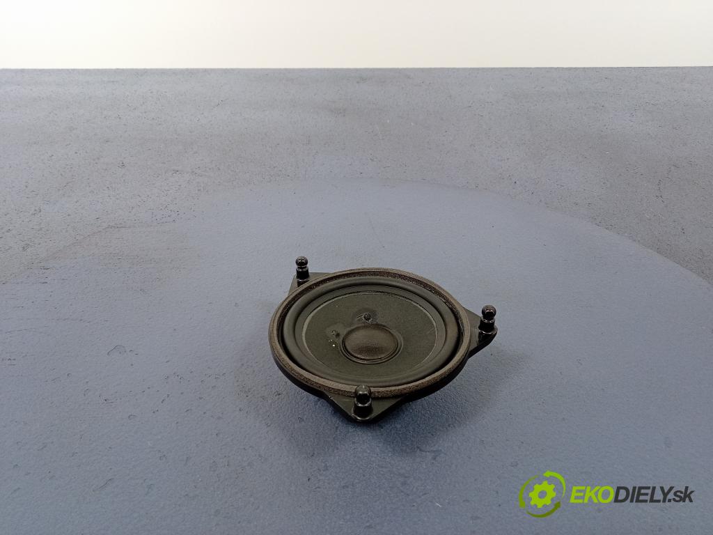 Mercedes S-klasa 2019 Reproduktor: / Subwoofer: A2228208002 | EkoDiely.sk