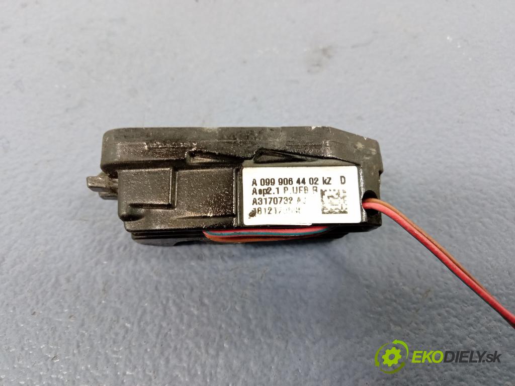 Mercedes S-klasa 2019 zpětné zrcátko Že jo: A0999064402 | EkoDily.cz