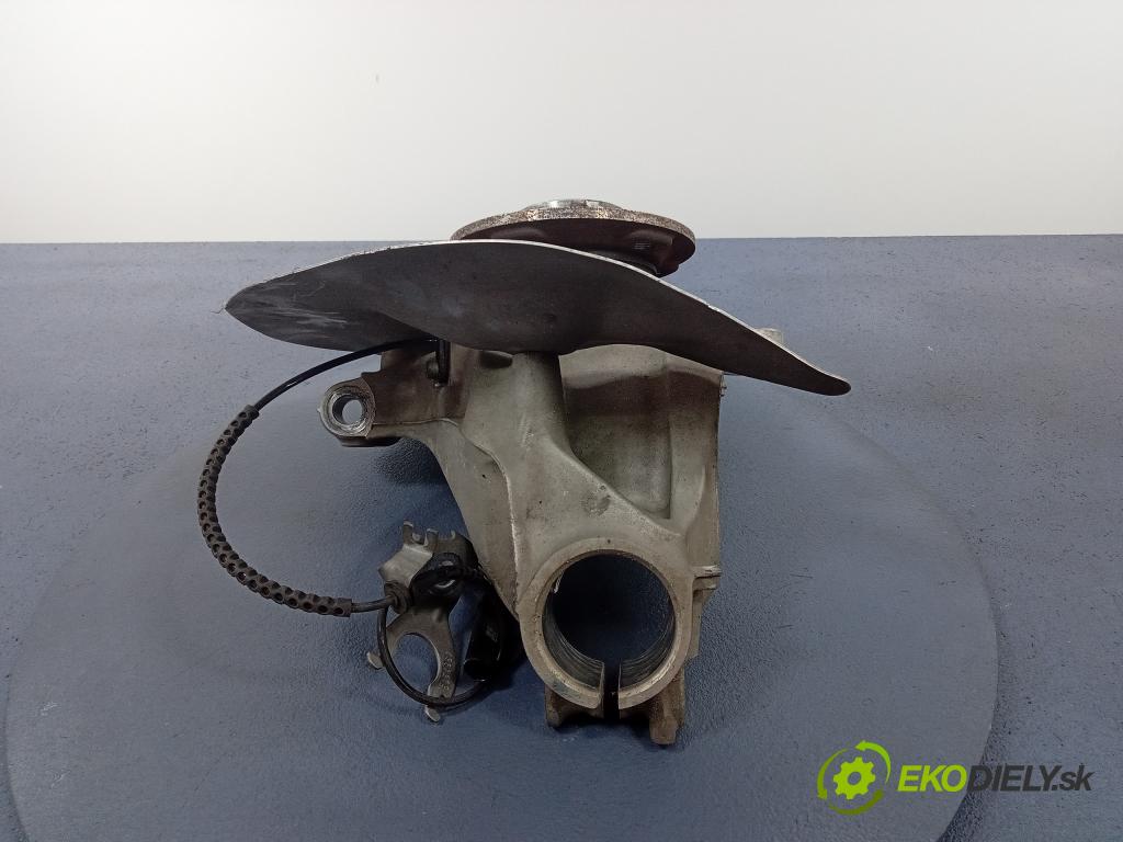 Bmw M1 2022 náboj levá 6876645 | EkoDily.cz