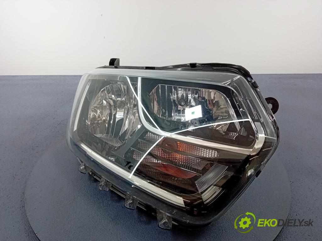 Dacia Duster 2019 Reflektor: v pravo: 260101133R | EkoDiely.sk