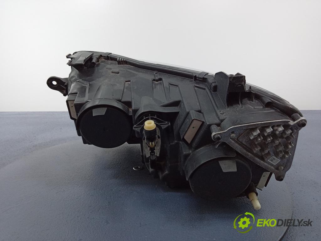 Dacia Duster 2019 Reflektor: v pravo: 260101133R | EkoDiely.sk