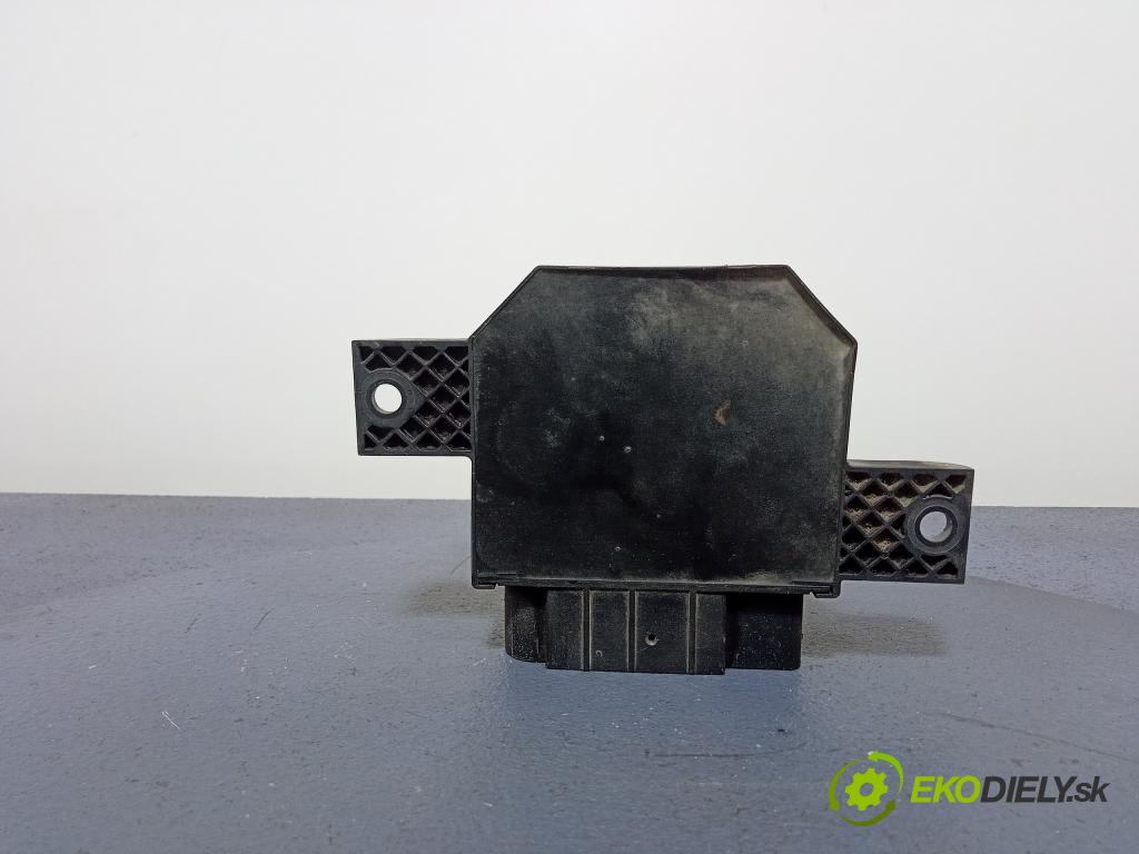 Opel Insignia 2020 řídící jednotka Světel: 13519371 | EkoDily.cz