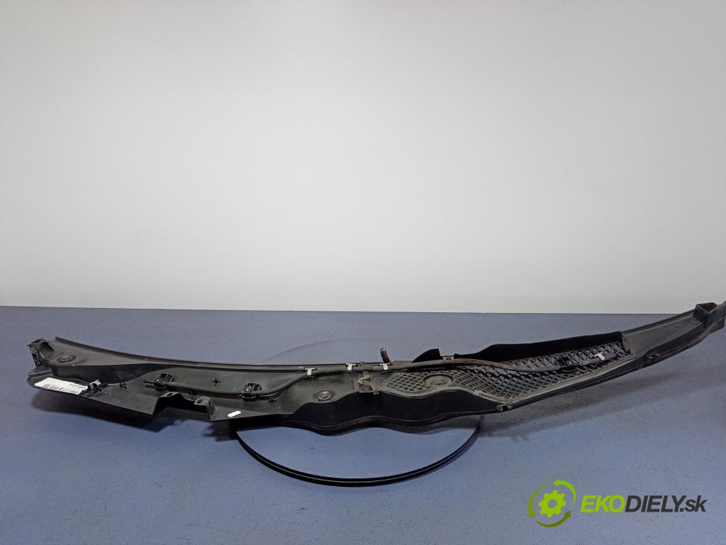 Mercedes E-klasa 2013 torpédo A2128301213 | EkoDily.cz