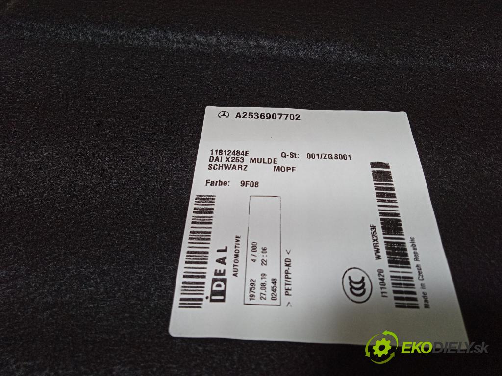 Mercedes GLC-Klasa 2019 koberec do auta A2536907702 | EkoDiely.sk