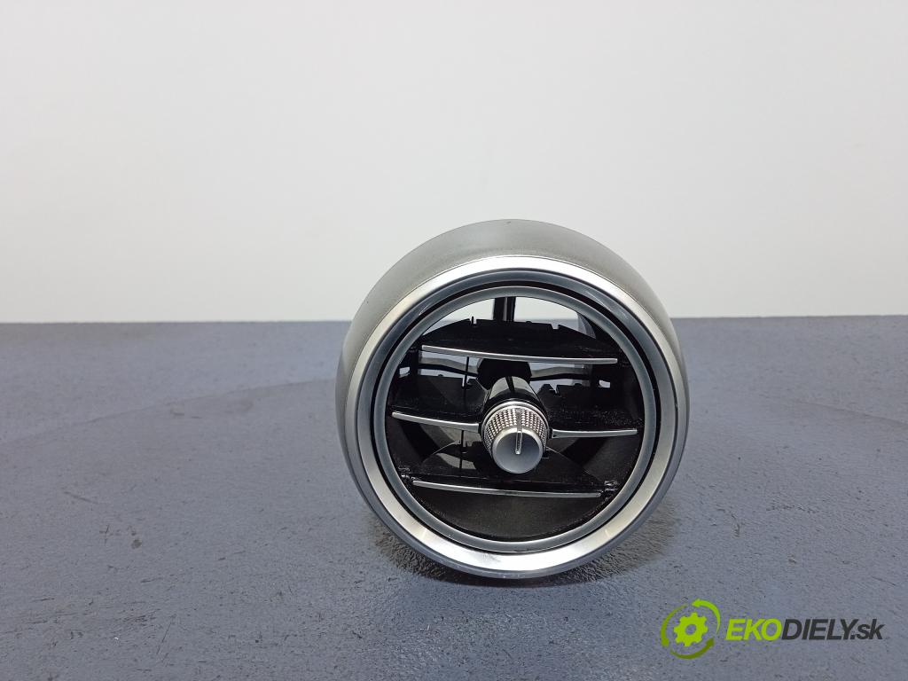 Mercedes GLC-Klasa 2019 Mřížky Proud vzduchu Vzduch: A2058300301 ...