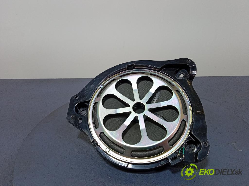 Mercedes GLC-Klasa 2019 Mluvčí: / Subwoofer: A2058201102 | EkoDily.cz