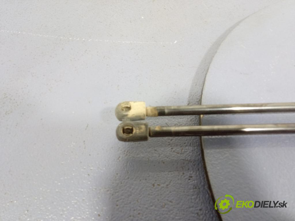 Volvo XC60 2019 Teleskop: Zadná: Klapky: 31420454 | EkoDiely.sk