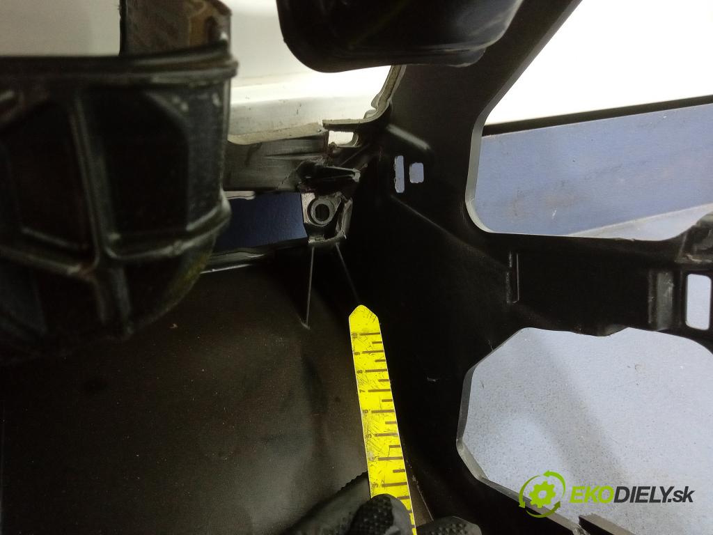 Volvo XC60 2019 kokpit,přistrojova deska 32219896 | EkoDily.cz