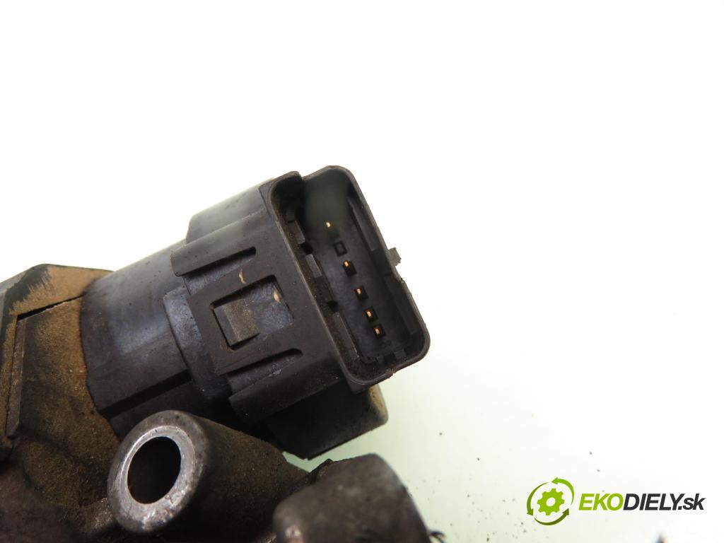 VOLVO V50 (MW) KOMBI 2005 100,00 2.0 D 136 - D 4204 T (PSA) 1997,00 ...